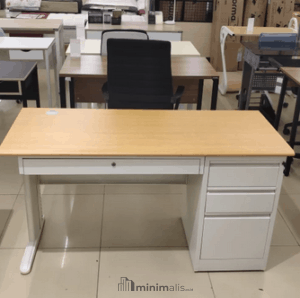 MEJA KERJA MINIMALIS INFORMA