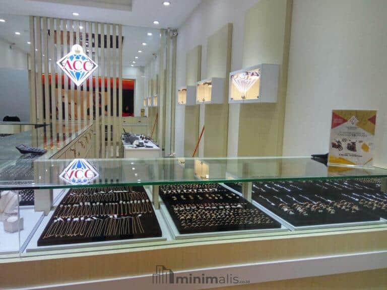 7 Tips Membuat Etalase Toko Emas Minimalis Mampu Berkonversi