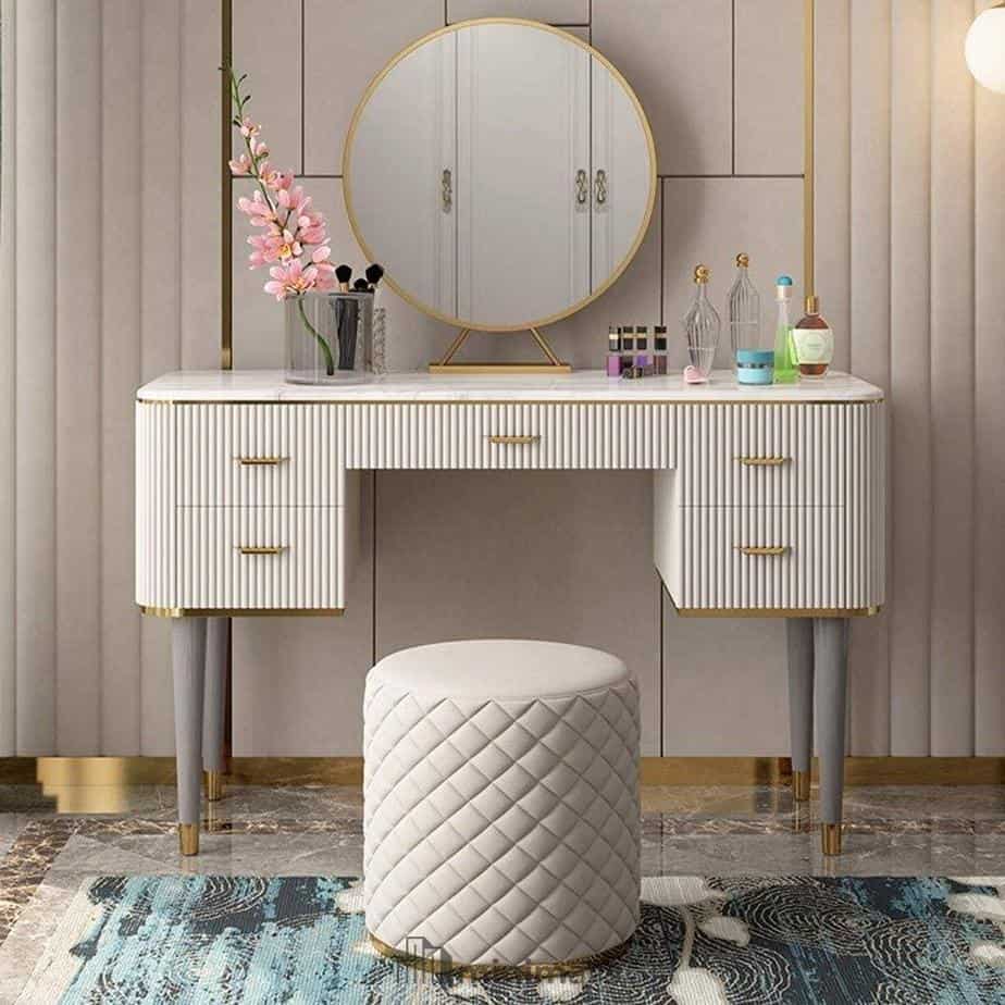 Tips Meja Toilet Minimalis Nampak Serasi dan Bernilai Guna Tinggi ...