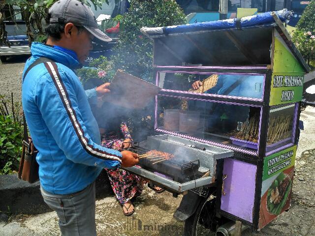 Menjemput Rezeki Dengan Model Gerobak Motor Minimalis yang Keren ...