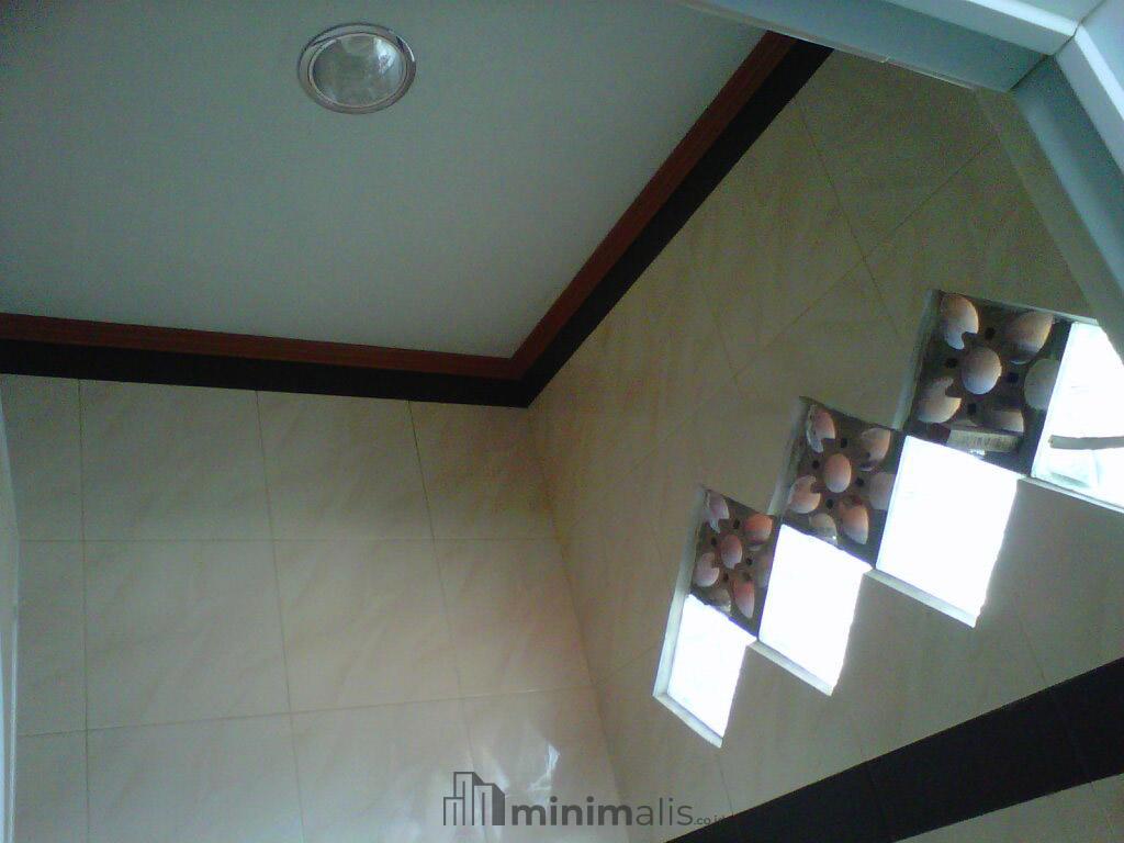 8 Tips Memilih Loster Kamar Mandi Minimalis Agar Bebas Masalah - Minimalist