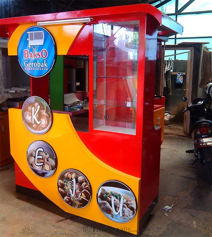 Gerobak Minimalis Kayu, Budget Rendah Tapi Konversi Tinggi - Minimalist