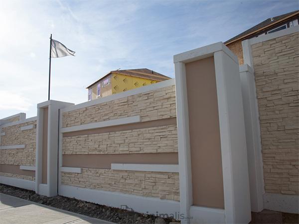 Model Pagar Tembok Tinggi Minimalis, Membuat Maling Makin Merana