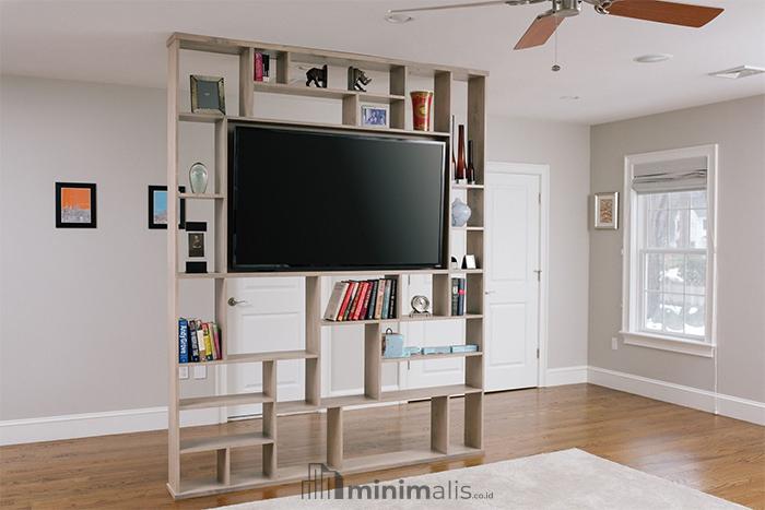 4 Cara Memasang Partisi Ruang TV Minimalis, Tak Akan Bikin Ruangan Sempit!
