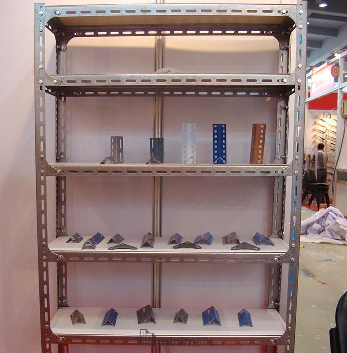 41+ Model Rak Bunga Dari Besi Minimalis Pembangkit Mood dan Semangat ...