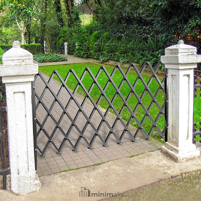 45+ Gaya Pintu Pagar Minimalis dan Material yang Digunakan - Minimalist