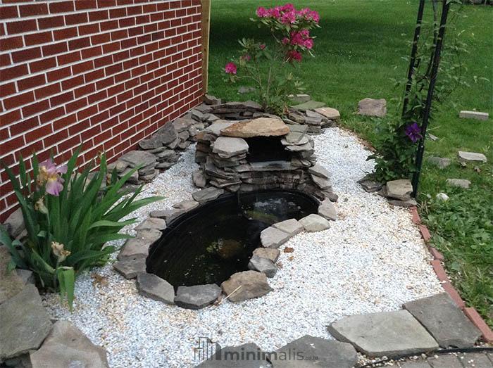 26+ Kolam Ikan Minimalis Batu Alam, Bikin Rumah Penuh Inspirasi