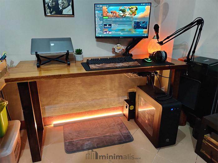 41+ Meja Komputer Minimalis dan Varian yang Wajib Dipertimbangkan!