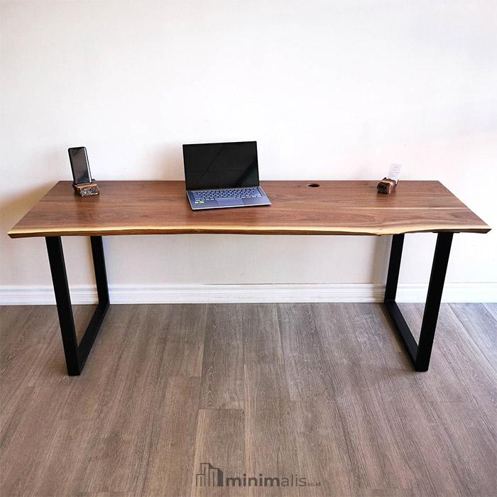 41+ Meja Komputer Minimalis dan Varian yang Wajib Dipertimbangkan!