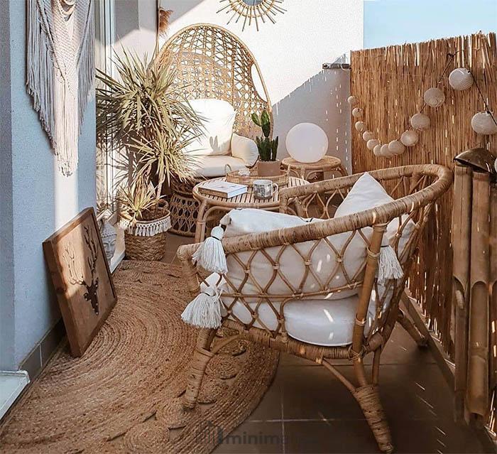 40+ Balkon Minimalis Untuk Bersantai di Luar Ruangan Penuh Privasi ...
