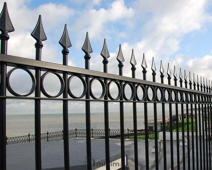 44+ Desain Pagar Besi Hollow Minimalis Kokoh dan Bikin Gemes - Minimalist