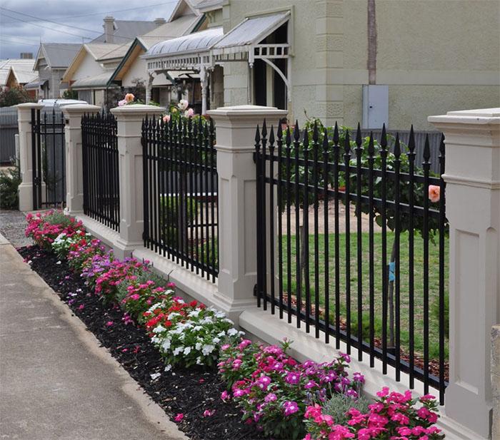 44+ Desain Pagar Besi Hollow Minimalis Kokoh dan Bikin Gemes - Minimalist