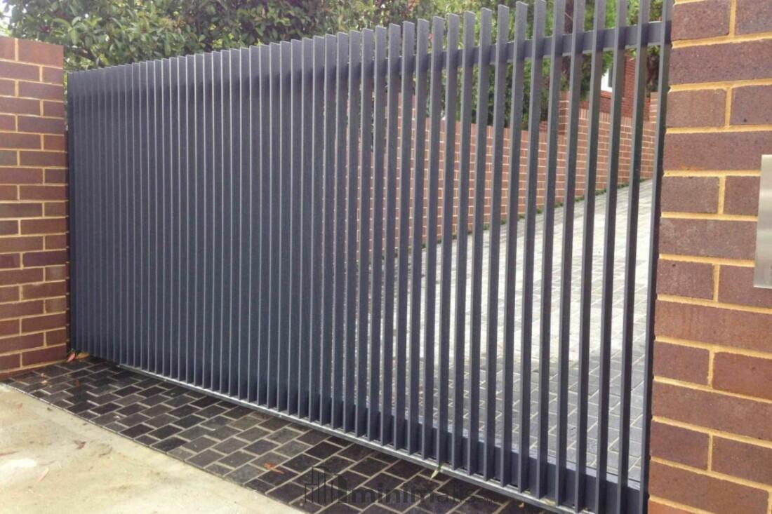 43+ Gambar Pagar Besi Minimalis Kuat di Luar Cantik di Dalam - Minimalist