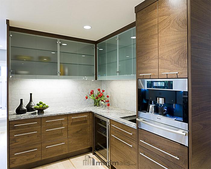 38+ Lemari Dapur Minimalis Membuat Alat Masak dan Bumbu Tetap Rapi