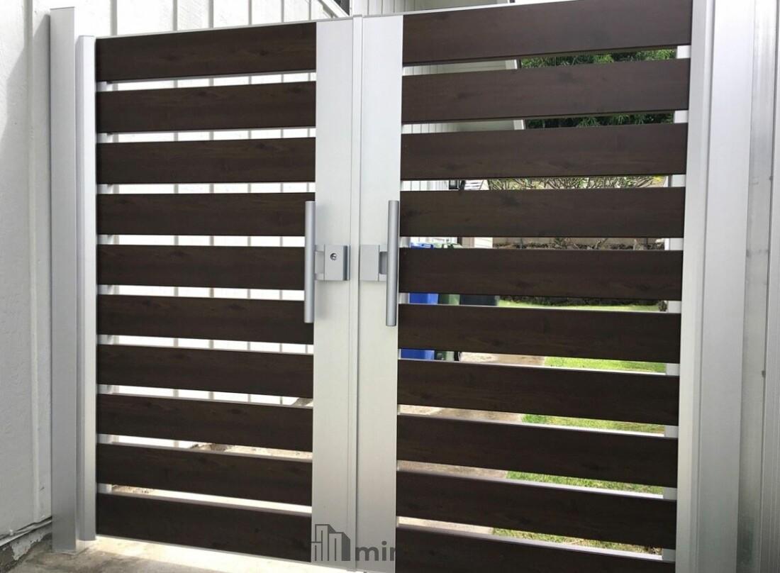 43+ Gambar Pagar Besi Minimalis Kuat di Luar Cantik di Dalam - Minimalist