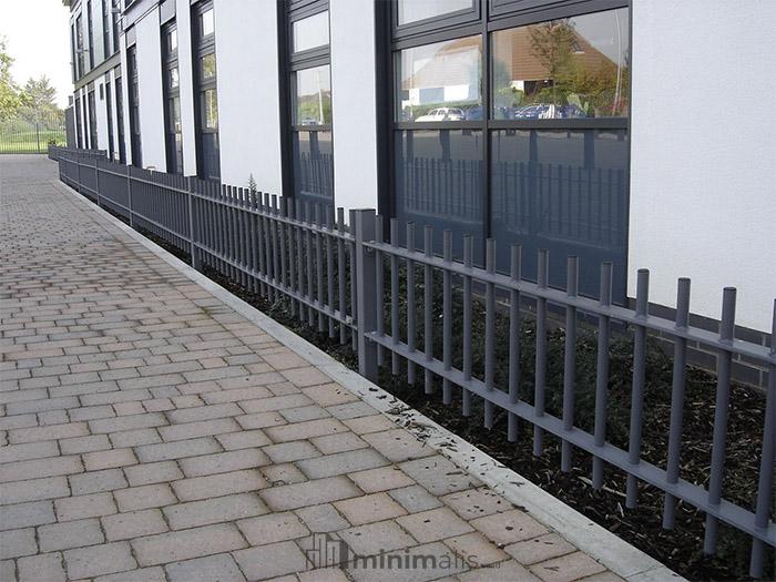 44+ Desain Pagar Besi Hollow Minimalis Kokoh dan Bikin Gemes - Minimalist