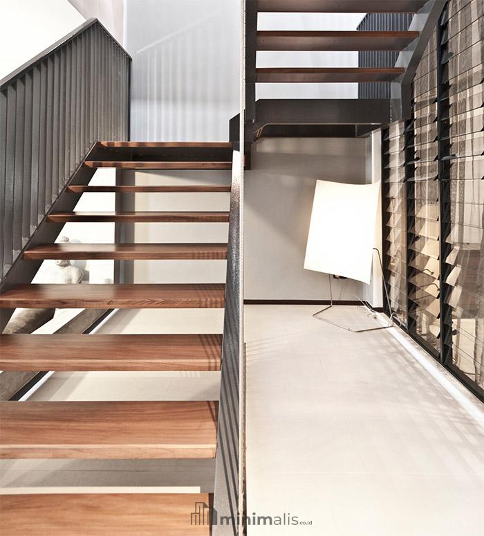 44+ Model Tangga Minimalis Multifungsi dan Menyenangkan Saat Ditatap ...
