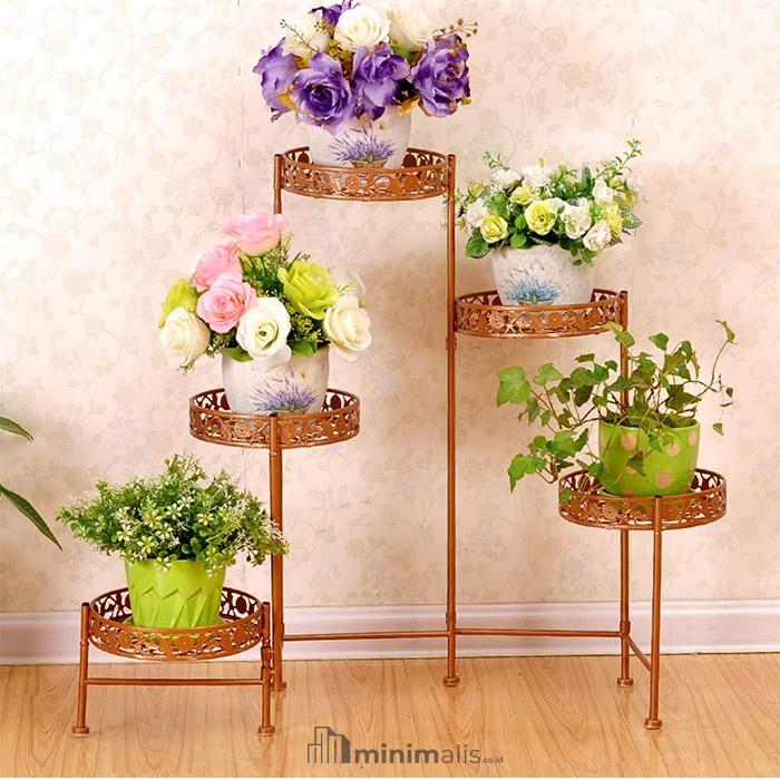 44+ Rak Bunga Besi Minimalis Menyemburatkan Perpaduan Warna Hunian